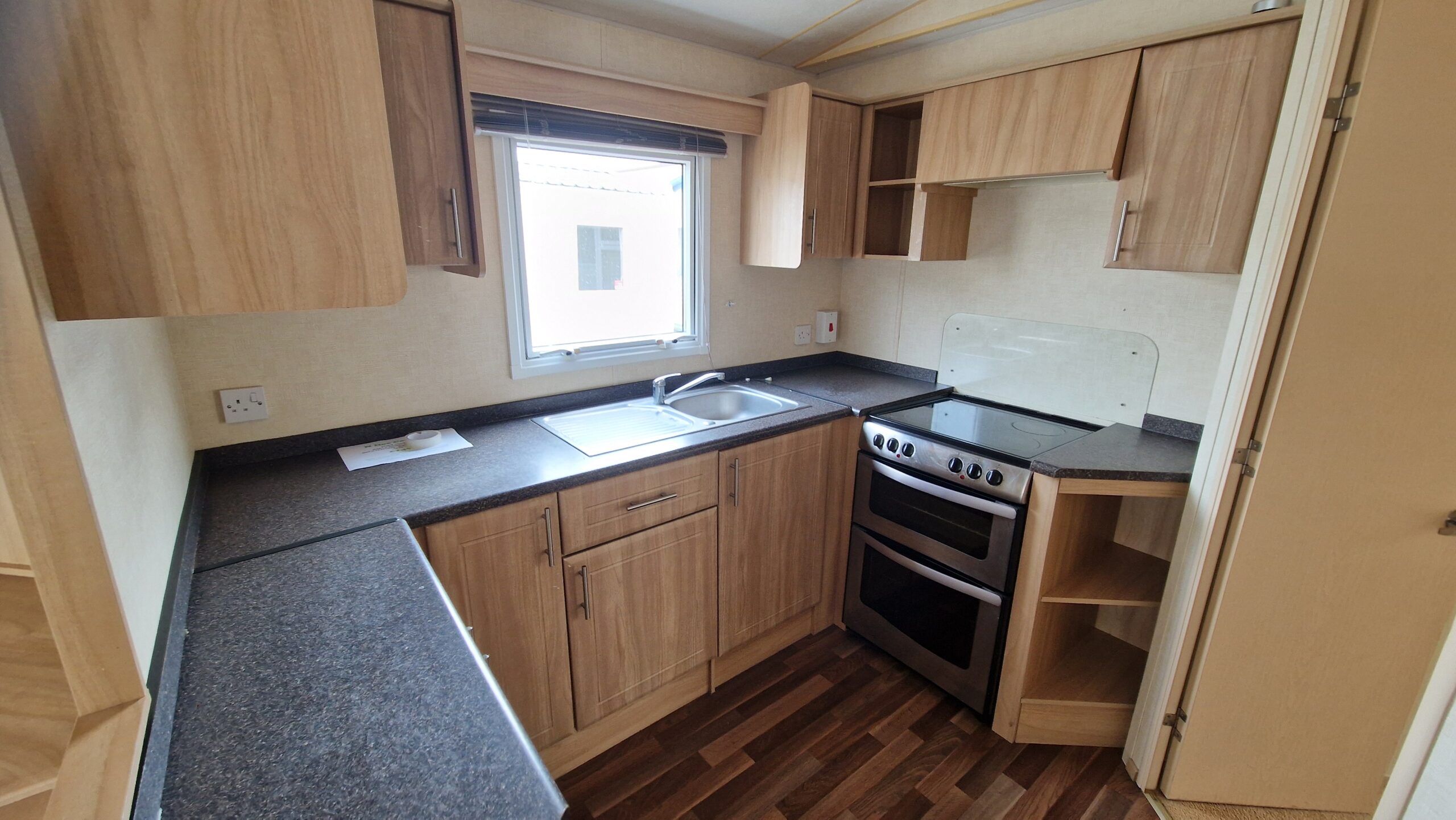 ABI Arizona Accolade 32x12ft 2 Bed Static Caravan All Electric