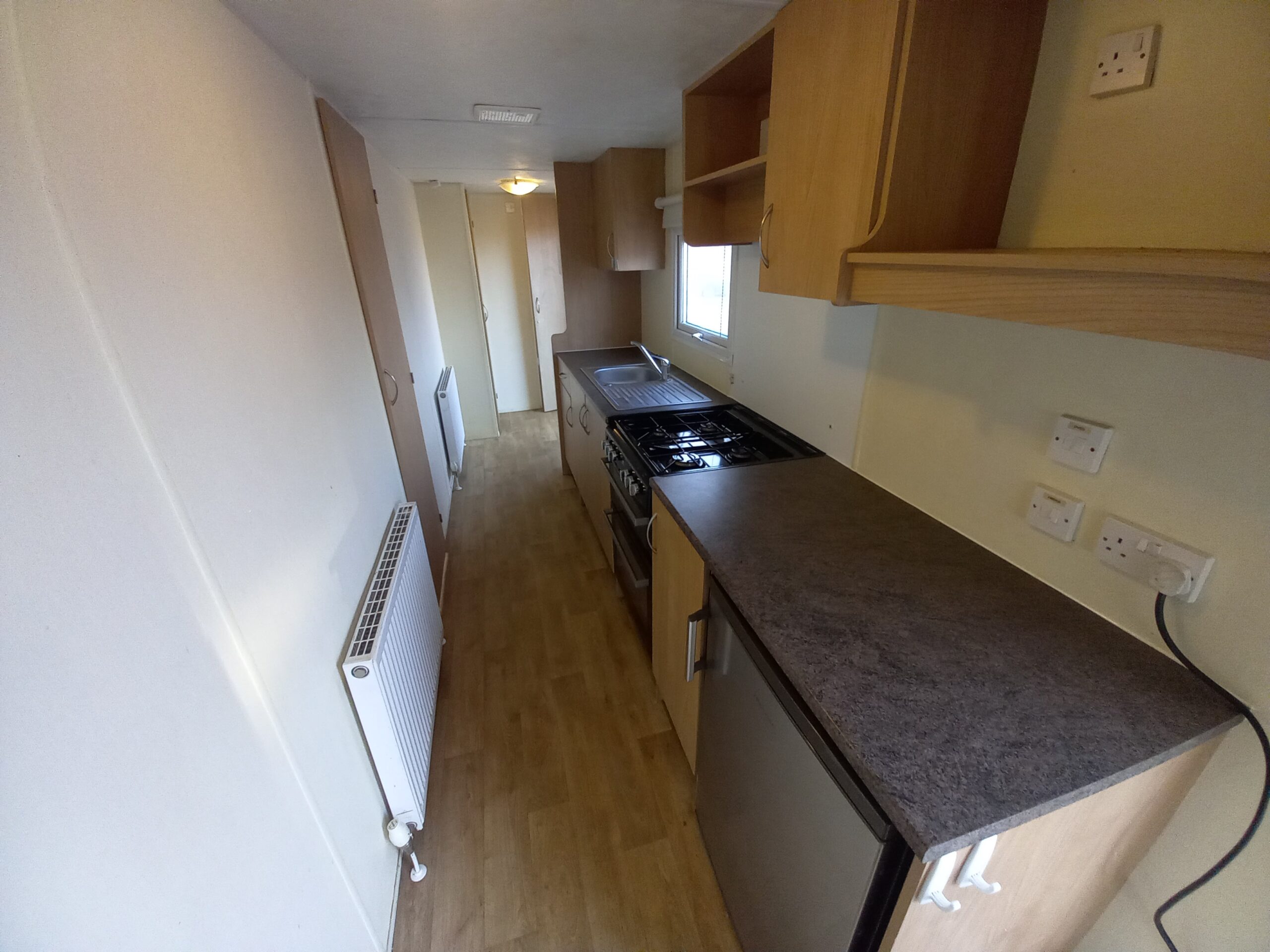 Delta Florida 10ft Double Glazed, Central Heated Static Caravan